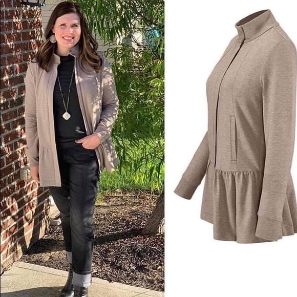 CAbi | Jackets & Coats | Cabi Weekend Topper Fossil Color Small Nwt ...
